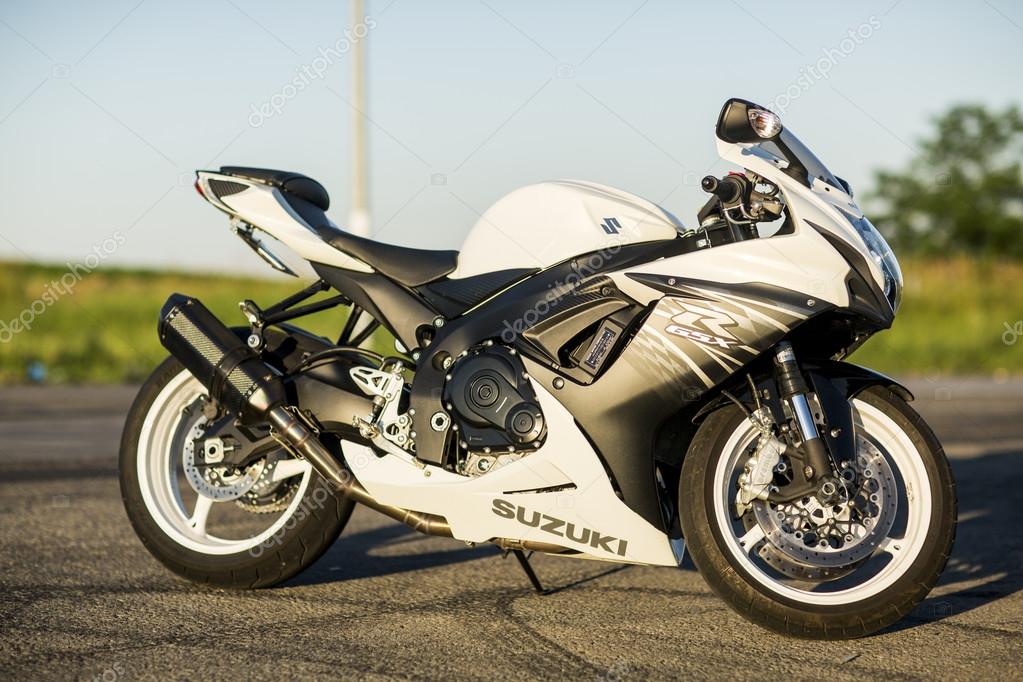 Suzuki GSX-R600 motorcycle — Stock Editorial Photo © boggy22 #117468630