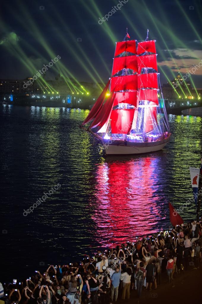 Scarlet Sails Festival – Stock Editorial Photo © SURZet #72471477