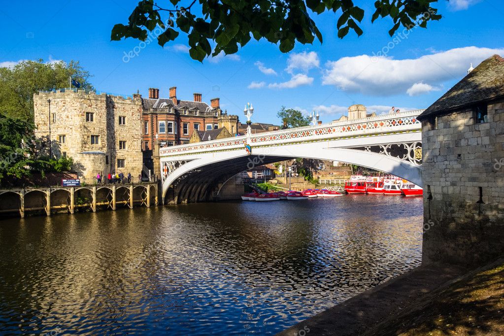 Lendal Bridge from the South Bank, looking downstream, York, England ...