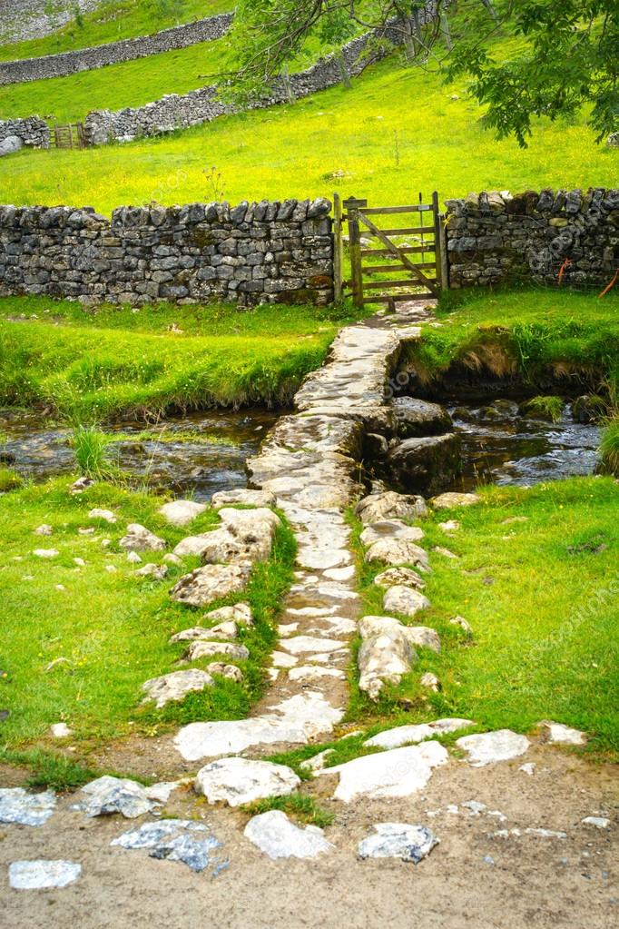 Malham Beck and Clapper Bridge, Malham, Yorkshire Dales, North ...