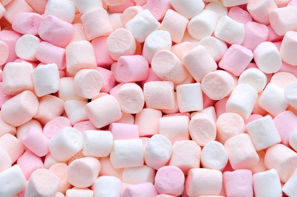 roze en witte mini marshmallows — Stockfoto © kozak-salo #62013283