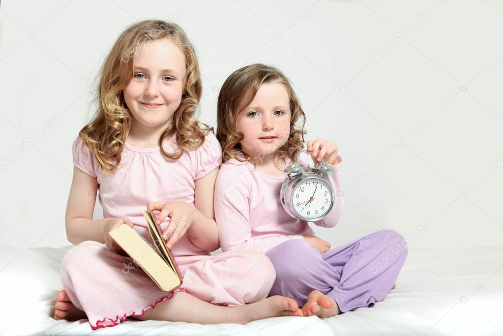 Kids bedtime routine, story book. — Stock Photo © mandygodbehear #114725126