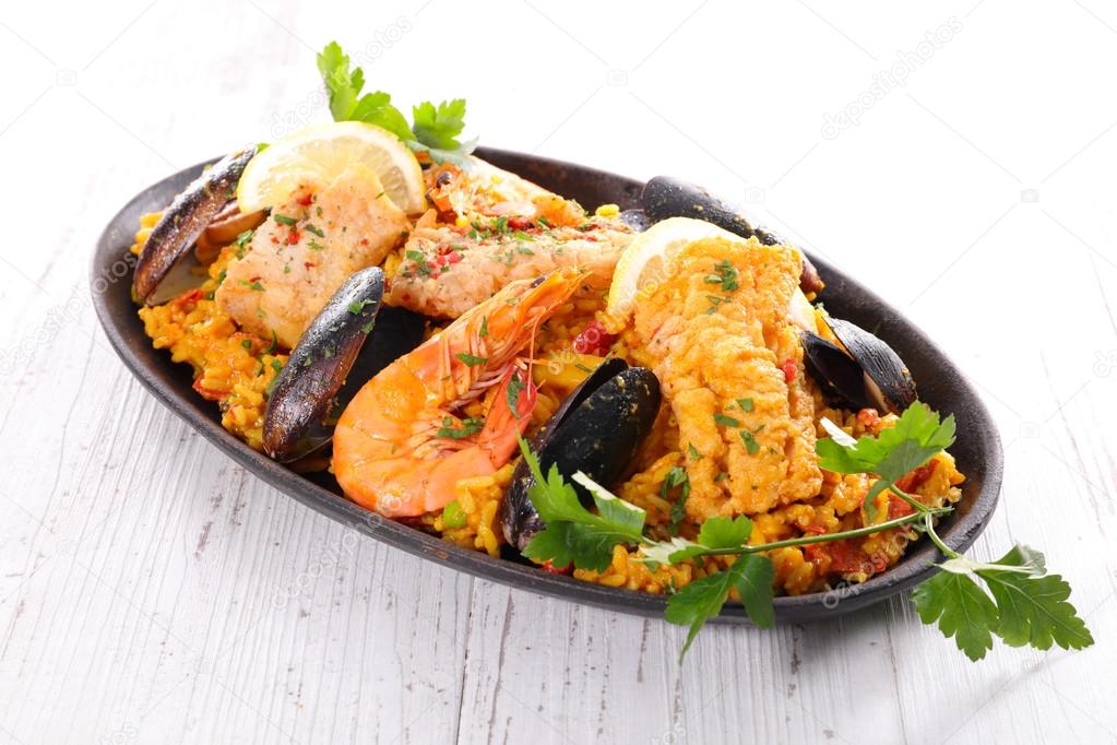 Paella with rice and seafood Stock Photo by ©studioM 112629306
