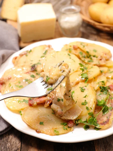 Truffade: картинки, стокові Truffade фотографії, зображення | Скачати з ...