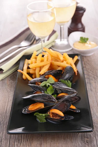 Mussels fries Stock Photos, Royalty Free Mussels fries Images ...