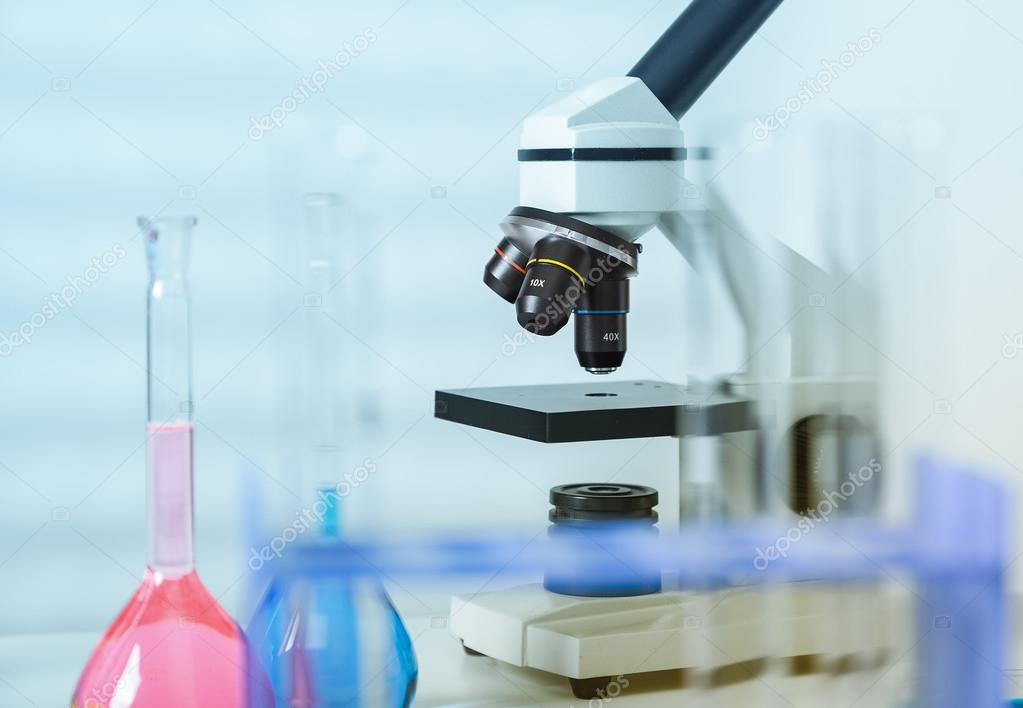 Laboratory microscope lens.modern microscopes in a lab. — Stock Photo ...