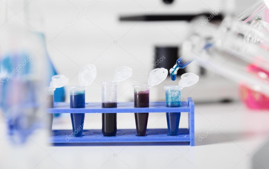 DNA samples are loaded plate for PCR analysis — Stock Photo ...