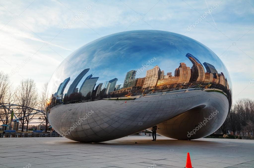 Cloud Gate sculpture – Stock Editorial Photo © AndreyKr #94820346