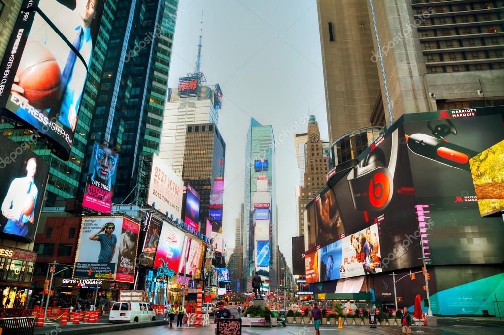 Times square in the morning – Stock Editorial Photo © AndreyKr #94820858