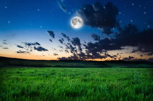Beautiful night scenery Stock Photos, Royalty Free Beautiful night ...