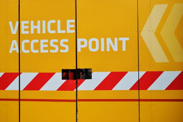 35 Vehicle access point sign Stock Photos, Vehicle access point sign ...