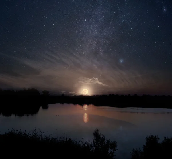 ᐈ Moon rise stock images, Royalty Free moonrise photos | download on ...