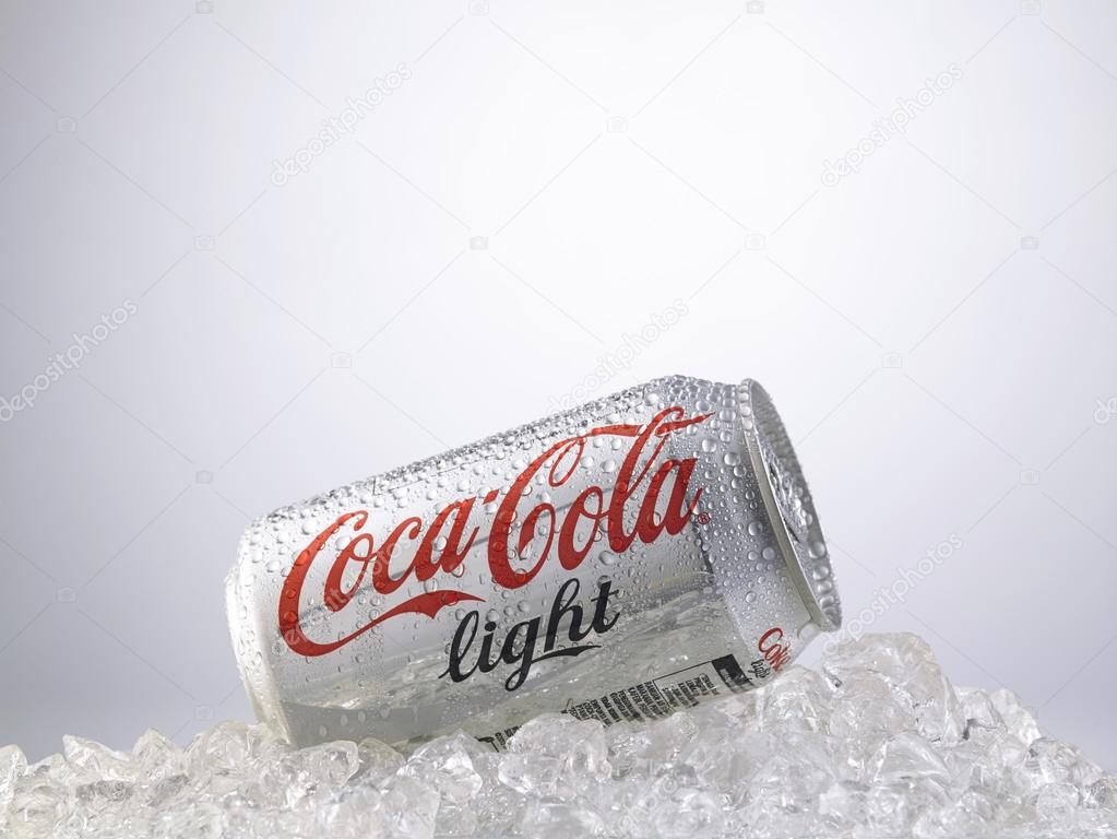 Coca cola can — Stock Editorial Photo © eskaylim #81882264