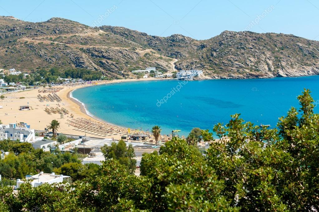 Spiaggia di Milopotas, isola di Ios, Grecia — Foto Stock © icefront ...