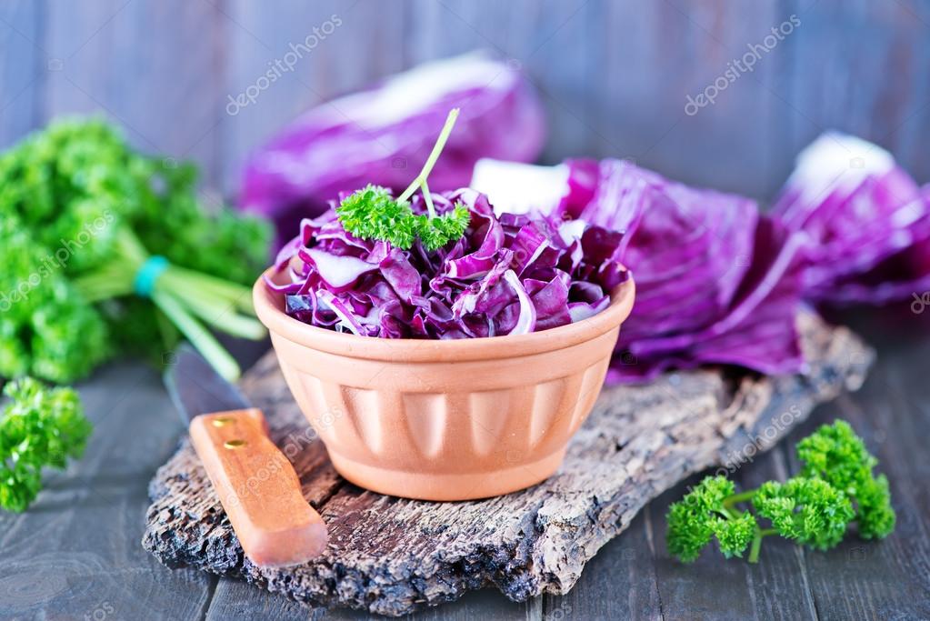 Blue cabbage in bowl — Stock Photo © tycoon #65147131