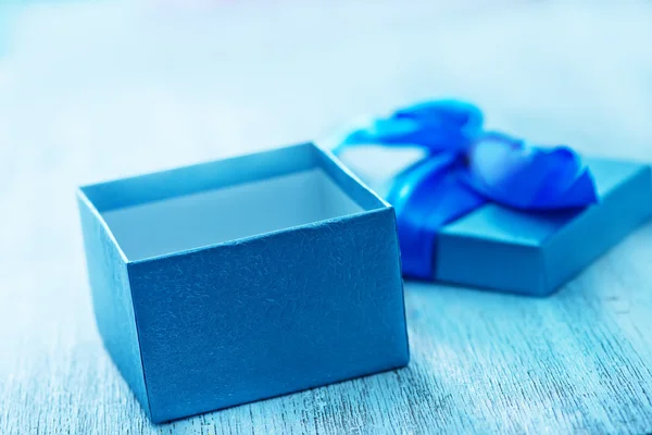 Blue box Stock Photos, Royalty Free Blue box Images | Depositphotos