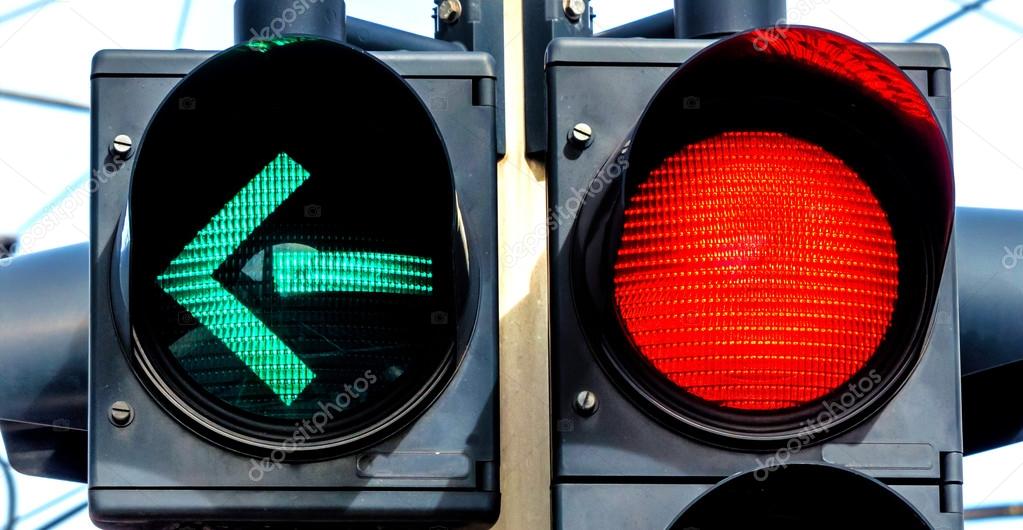 Semáforo con luz roja y luz verde: fotografía de stock © ginasanders ...