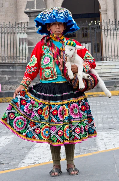 Peruvian Women Traditional Dress