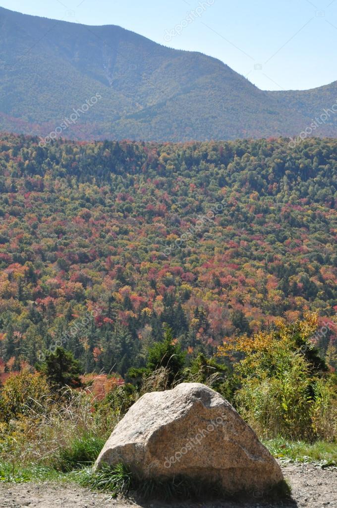 Fall Foliage at the White Mountain National Forest in New Hampshire ...