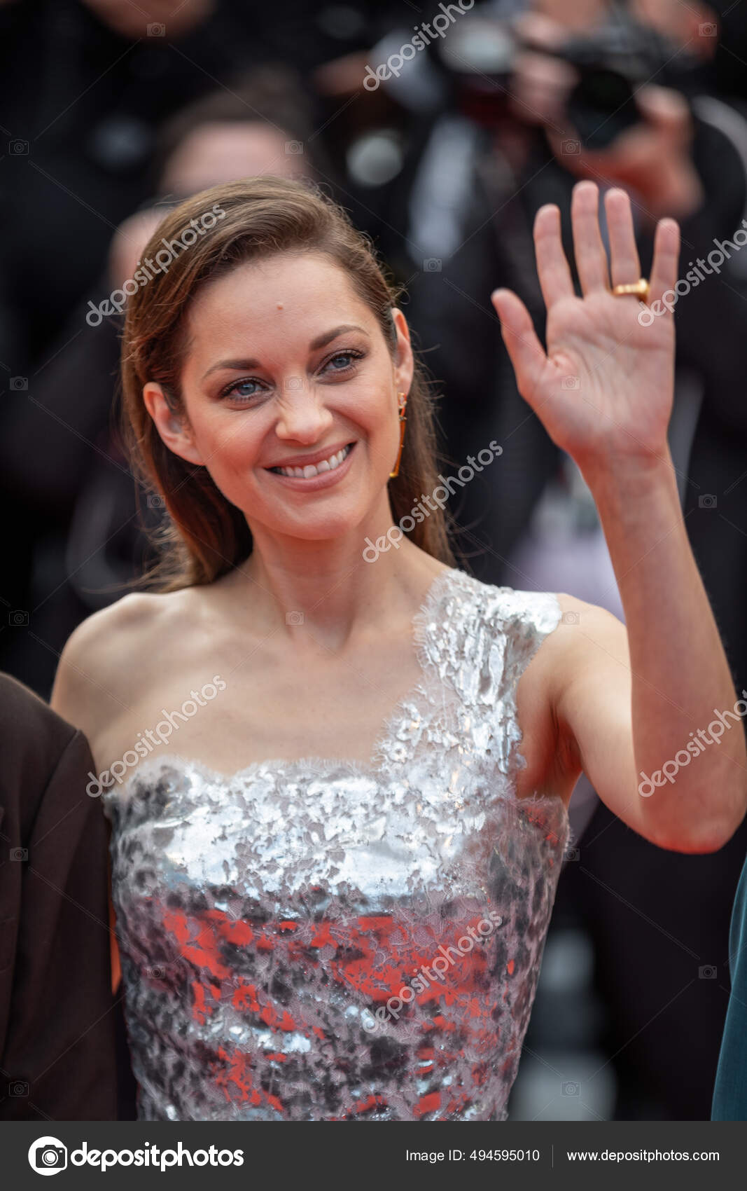 Cannes France July 2021 French Actress Marion Cotillard Attends Annette — Stock Editorial Photo ...