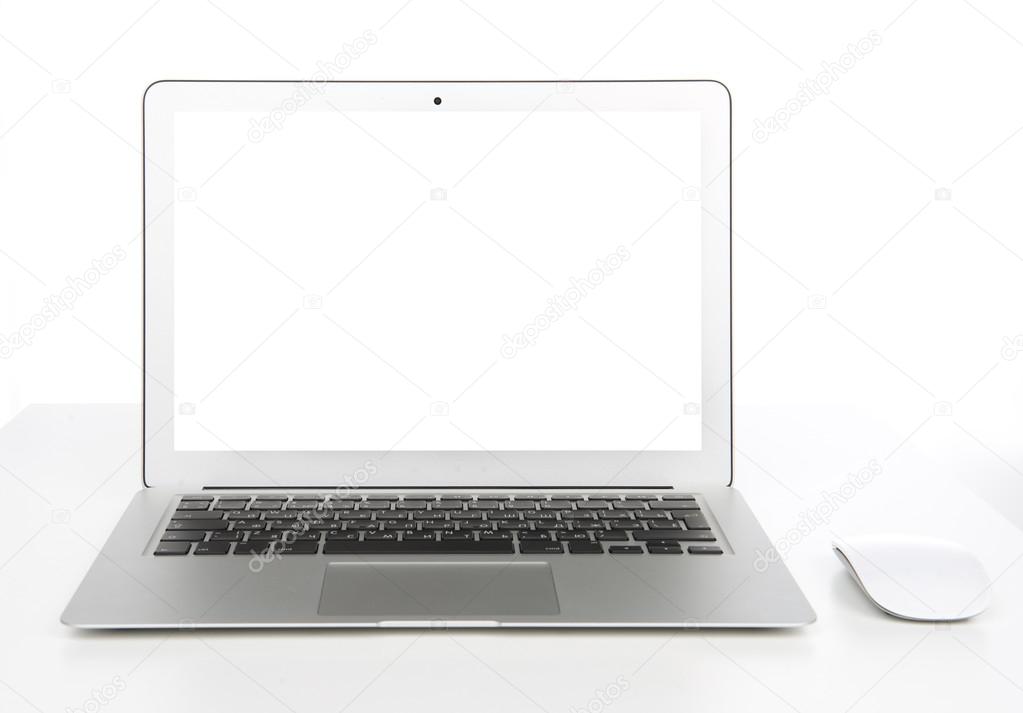 New laptop display with keyboard and mouse — Stock Photo © dml5050 ...