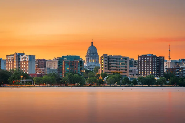 Madison skyline Stock Photos, Royalty Free Madison skyline Images ...