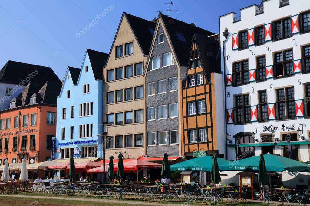 Cologne Alemania Septiembre 2020 Arquitectura Del Terraplén ...