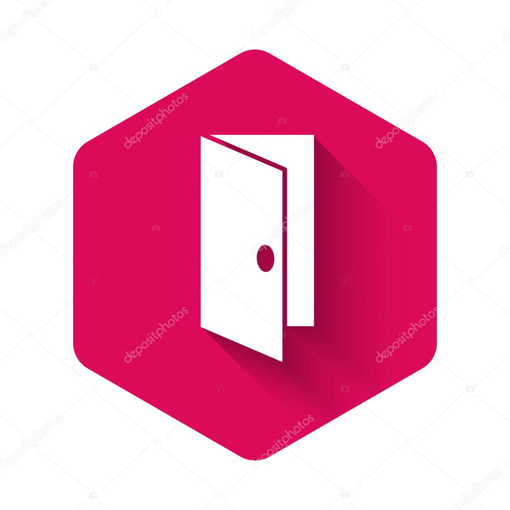 Blanco Icono de puerta cerrada aislado con sombra larga. Botón de ...