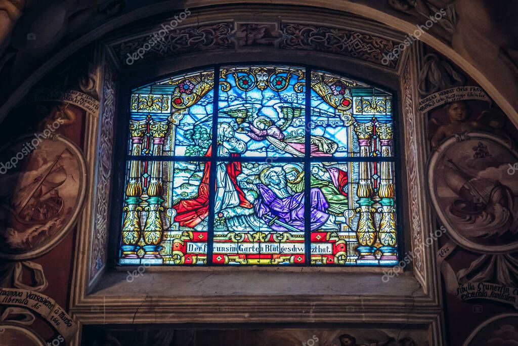 Swieta Lipka, Polonia - 23 de agosto de 2017: Vidriera en la Santísima ...