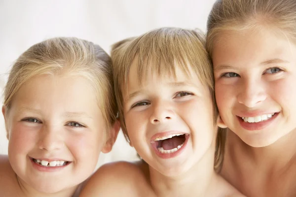 Chicas de 11 anyos bonitas Stock Photos, Royalty Free Chicas de 11 ...