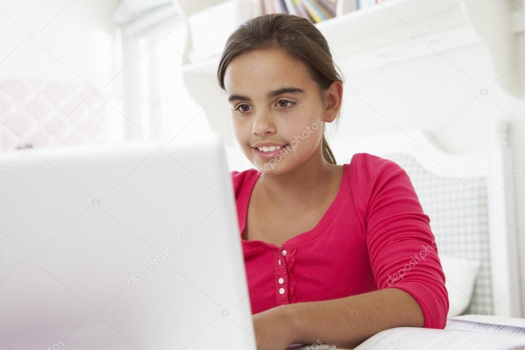 Girl Using Laptop — Stock Photo © monkeybusiness #102761438
