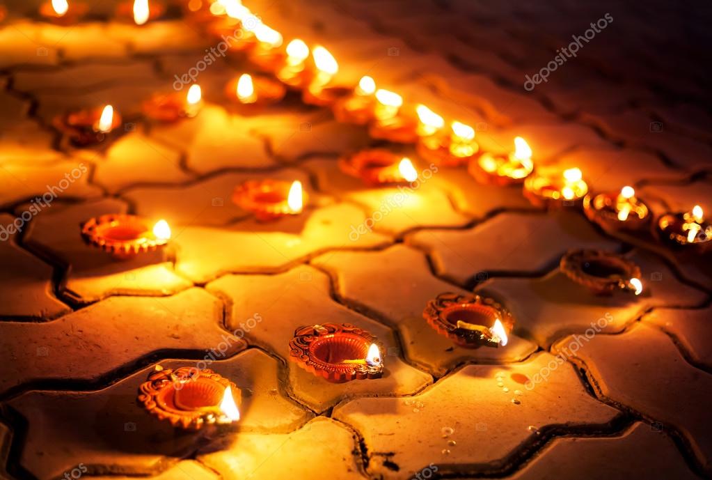 Traditional clay diya lamps Stock Photo by ©byheaven 101648674
