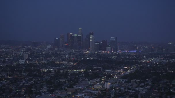 Los Angeles suburbs at night — Stock Video © Hotelfoxtrot #106929566