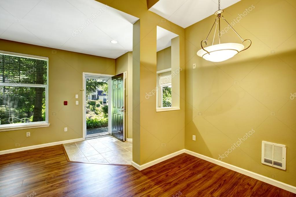 Empty apartment with open floor plan.Entrance hallway Stock Photo by ...