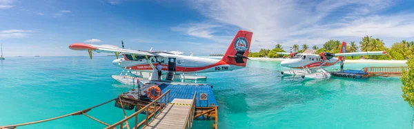 Male Maldives Seaplane Parking Next Floating Wooden Jetty Mldives ...