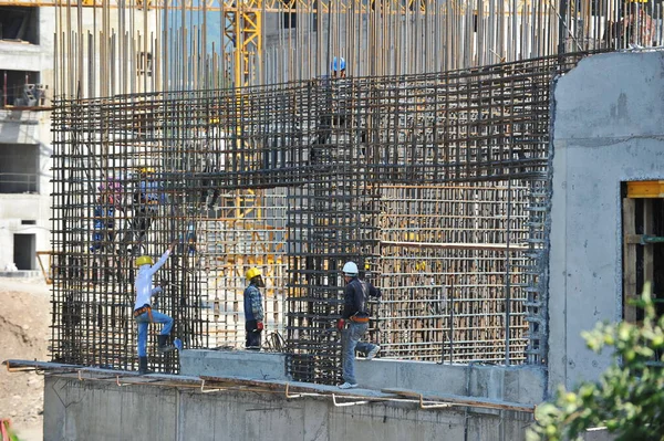 Karachi construction Stock Photos, Royalty Free Karachi construction ...