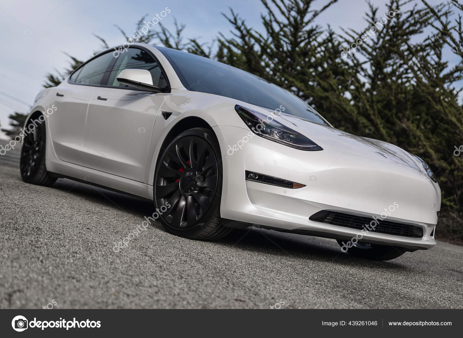Pearl white electric Tesla Model 3 performance car near San Francisco ...