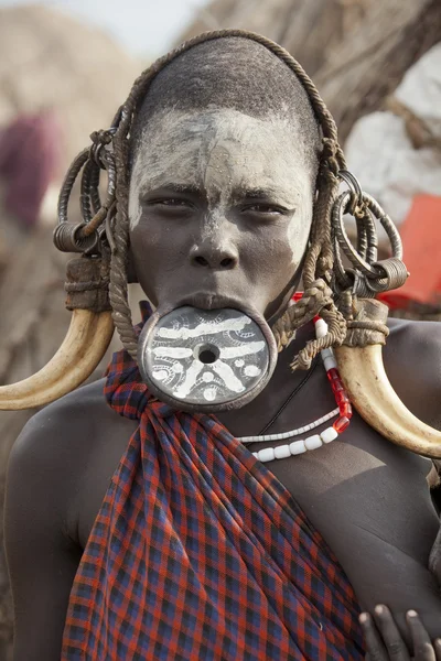 Mursi – Stock Editorial Photo © demidoff #61416071