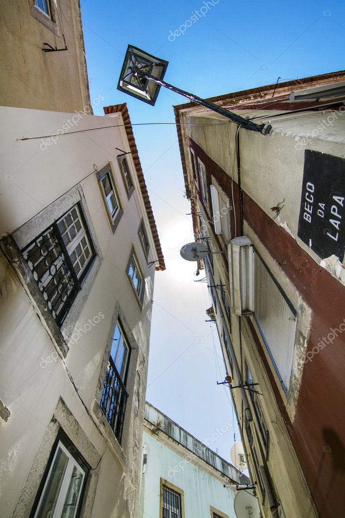 Typical narrow building architecture of Lisbon, Portugal — Stock Photo ...