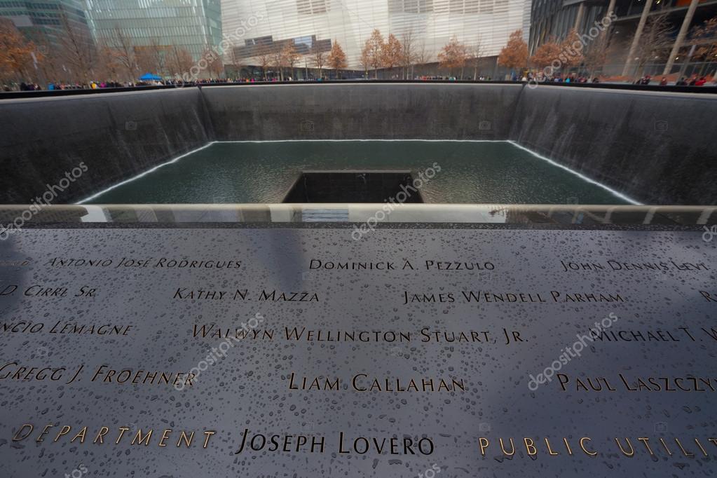 WTC Memorial Plaza, Manhattan, Nueva York. — Foto editorial de stock ...