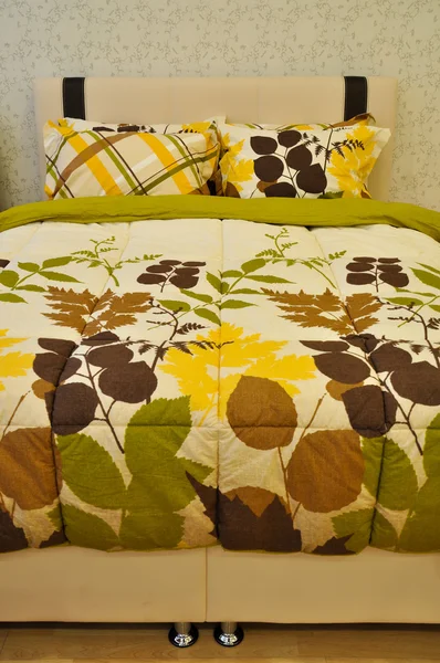 Bedsheet Stock Photos, Royalty Free Bedsheet Images | Depositphotos