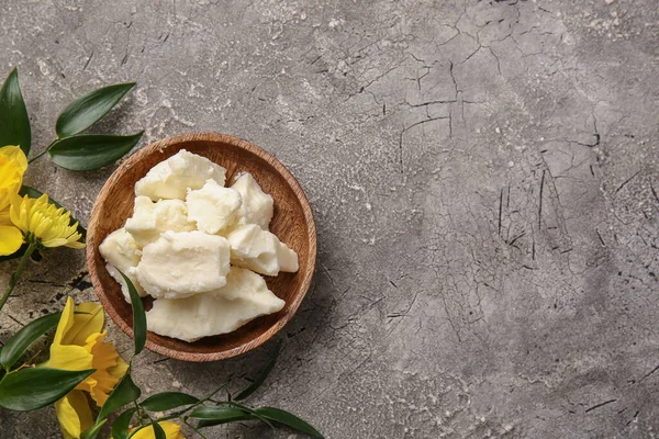 Bowls Shea Butter Color Background Stock Photo by ©serezniy 443804520