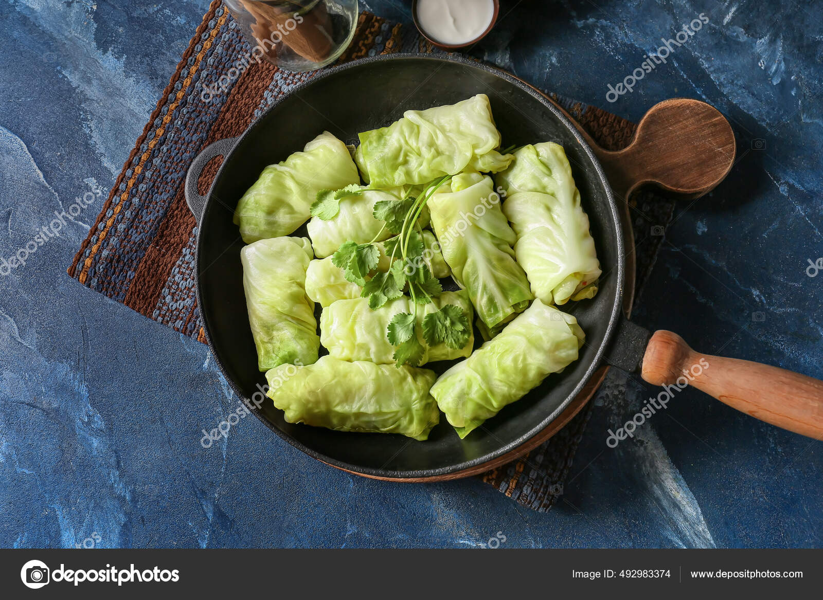 Frying Pan Uncooked Cabbage Rolls Color Background — Stock Photo ...