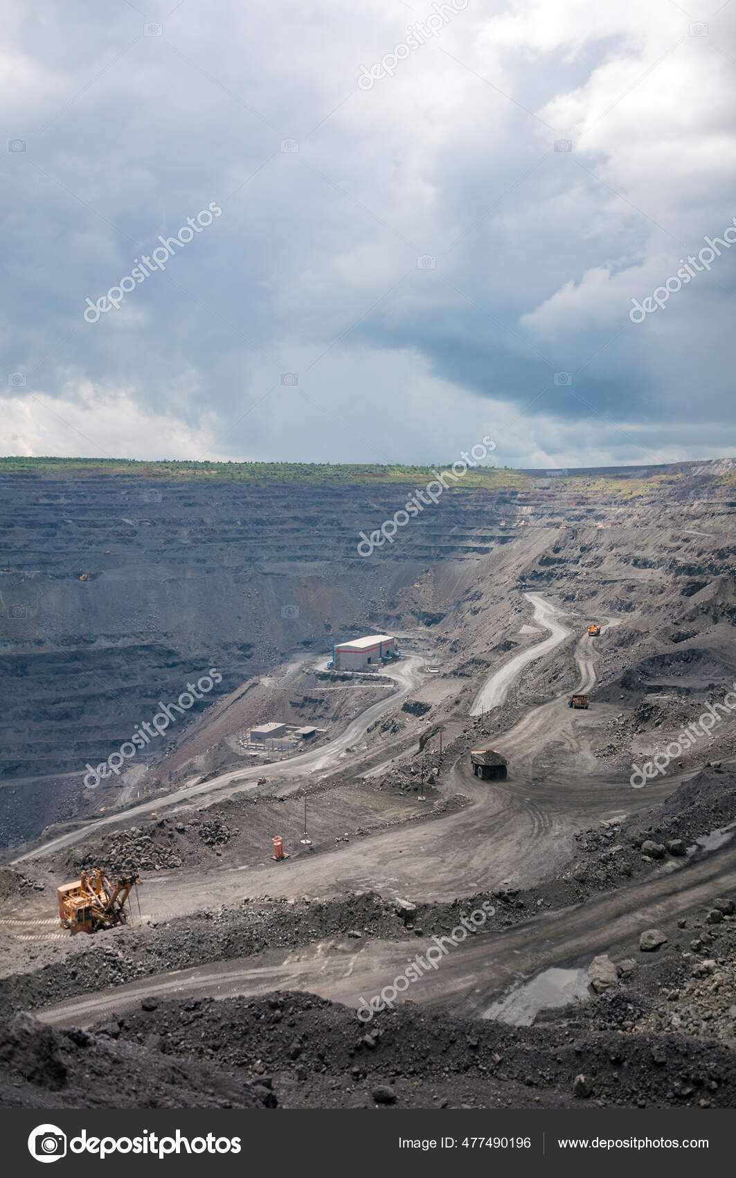 Heavy Dump Trucks Excavators Diggers Locomotives Extracting Iron Ore ...