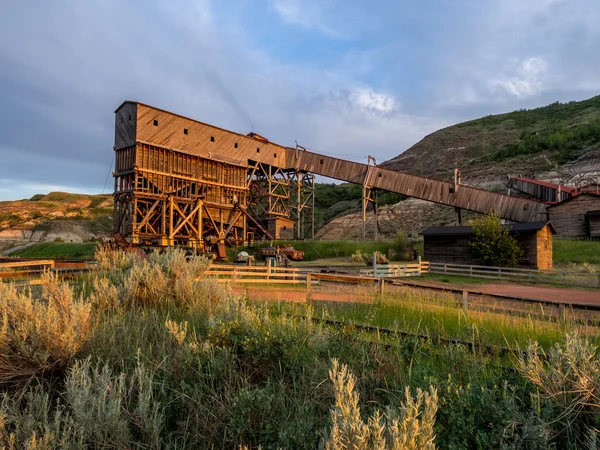 Historic coal mine building Stock Photo by ©jewhyte 77742020