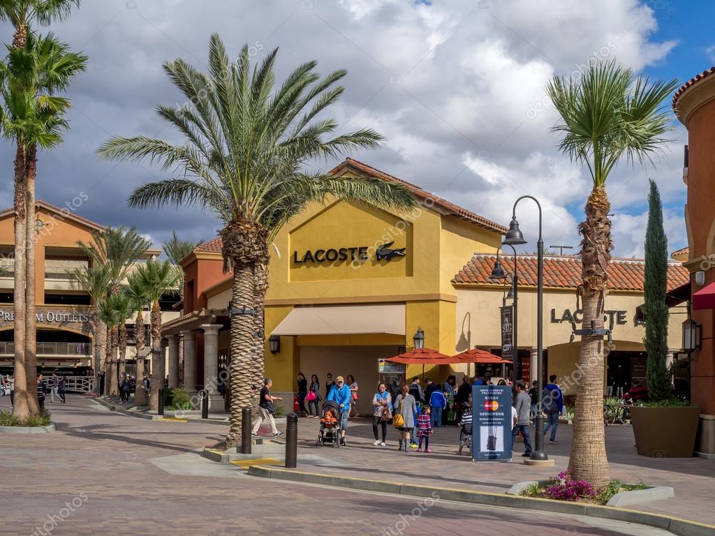 Desert Hills Premium Outlet Mall – Stock Editorial Photo © jewhyte ...