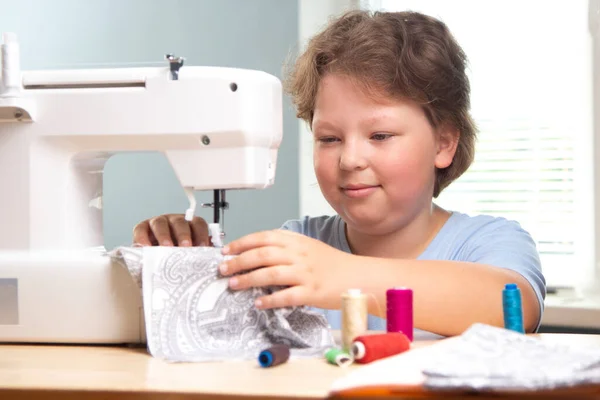 Kid sewing Stock Photos, Royalty Free Kid sewing Images | Depositphotos