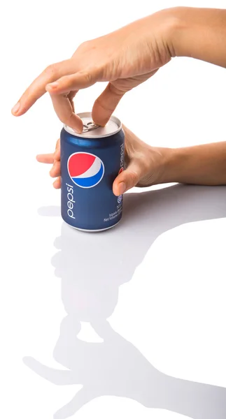 Opening Pepsi Drink – Stock Editorial Photo © akulamatiau #62297289
