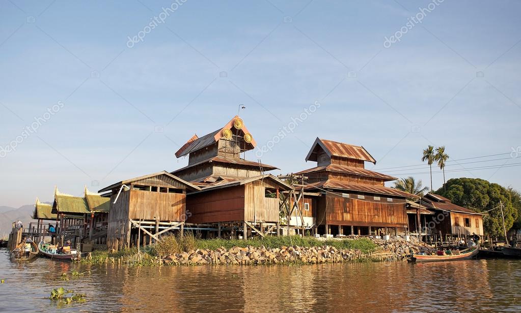 Nga Phe Chaung Monastery Myanmar — Stockfoto © ajlber #77607870