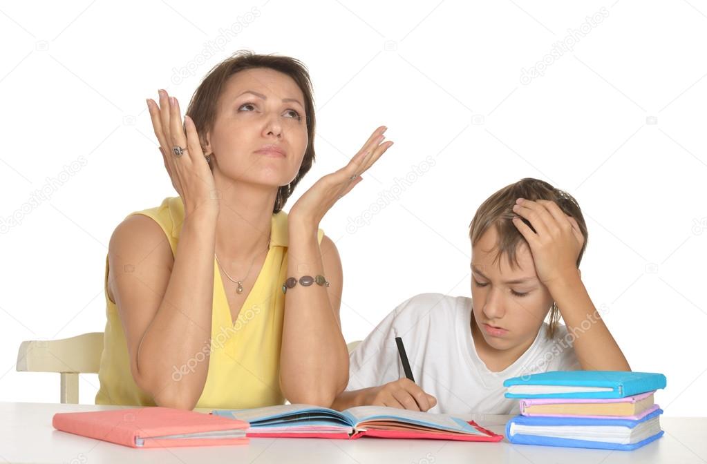 Ayudar a hacer la tarea 2022